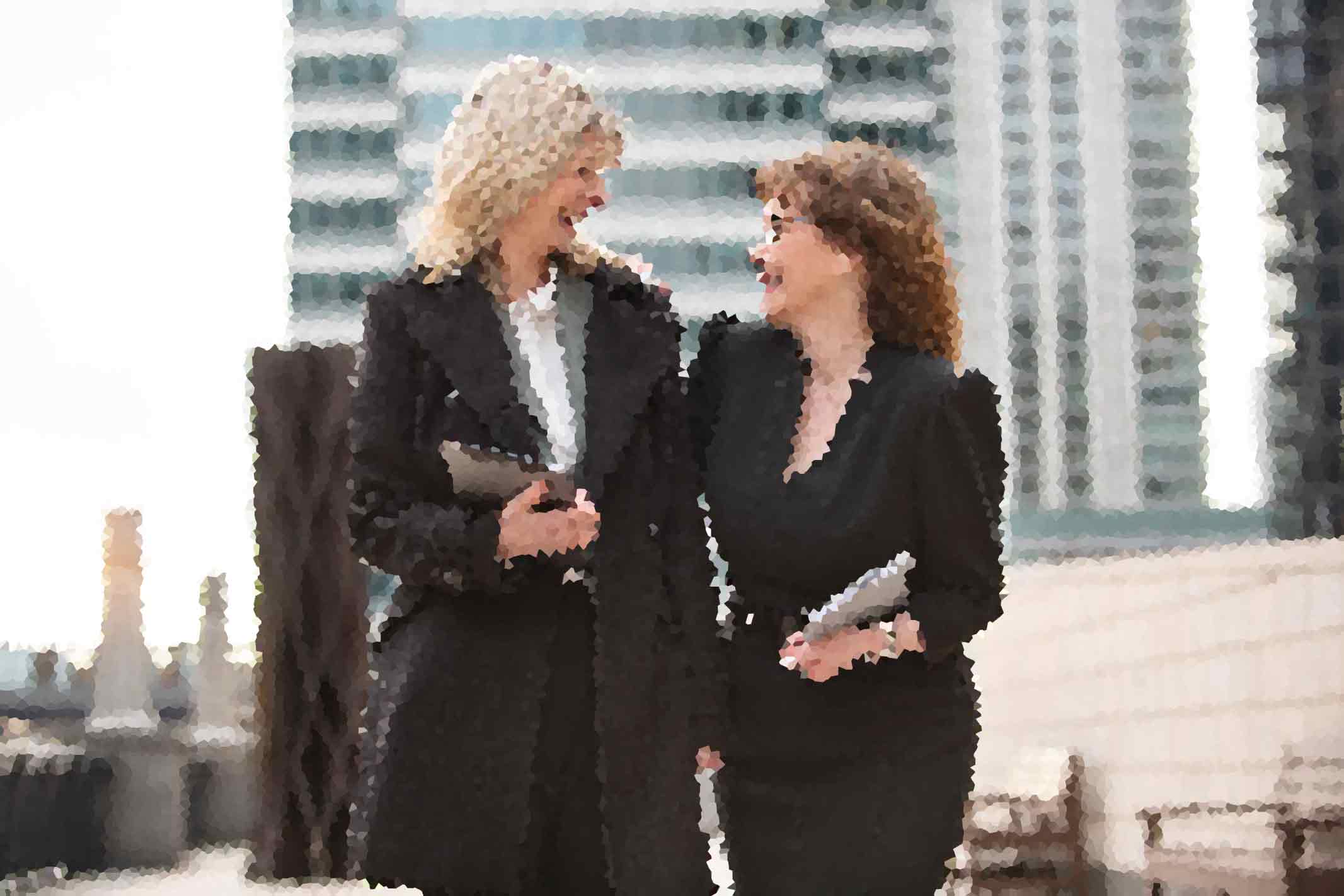 Virelia’s Love for Vintage: How Retro Style is Dominating Modern Fashion - kanaritrends